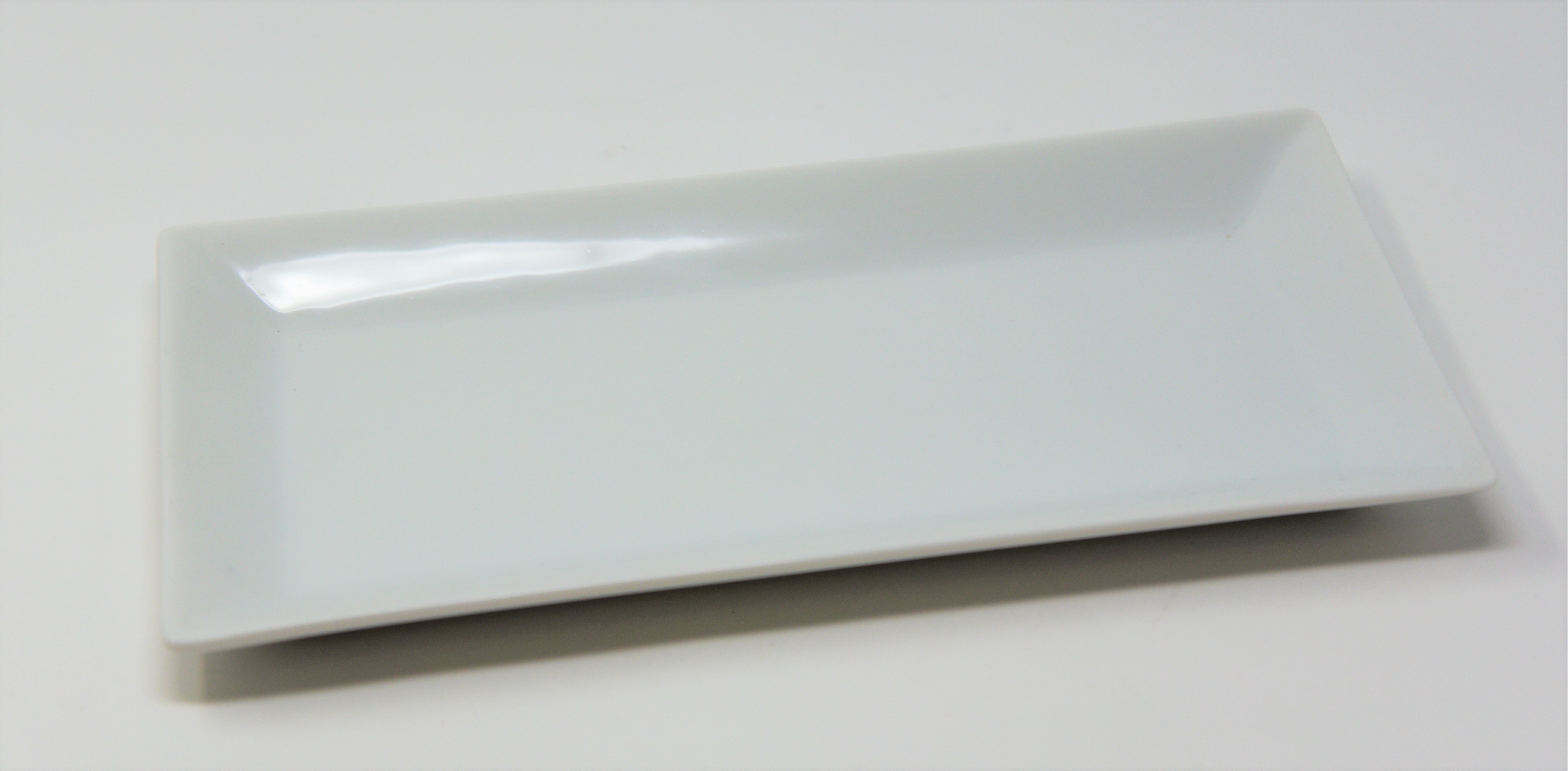 White Rectangular Plate 24x12cm (9.5"x4.75") - Bentley Brown